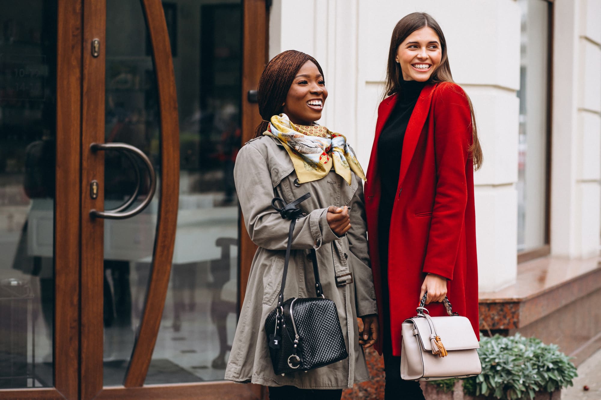 Style-Bee – Designer Handbags & Accessories